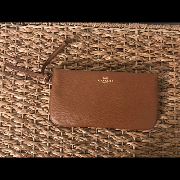 Coach | Bags | Authentic Coach Clutch | Poshmark
